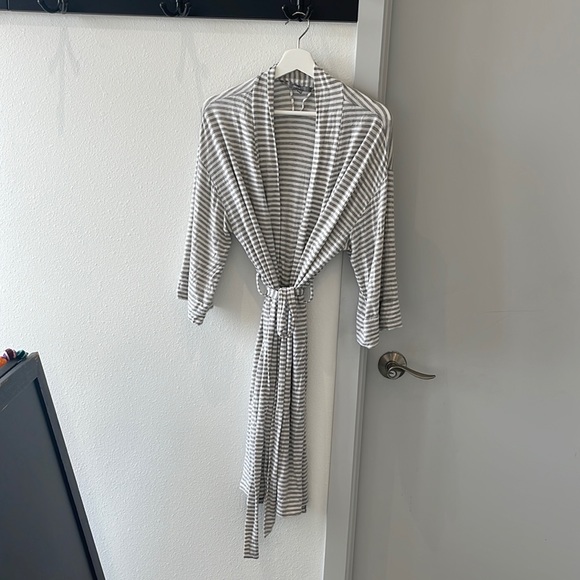 GAP | Intimates & Sleepwear | Gap Body Robe | Poshmark